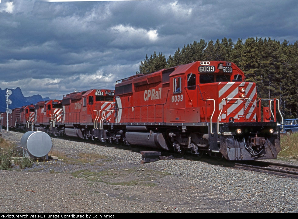 CP 6039 heads east from Lake Louise